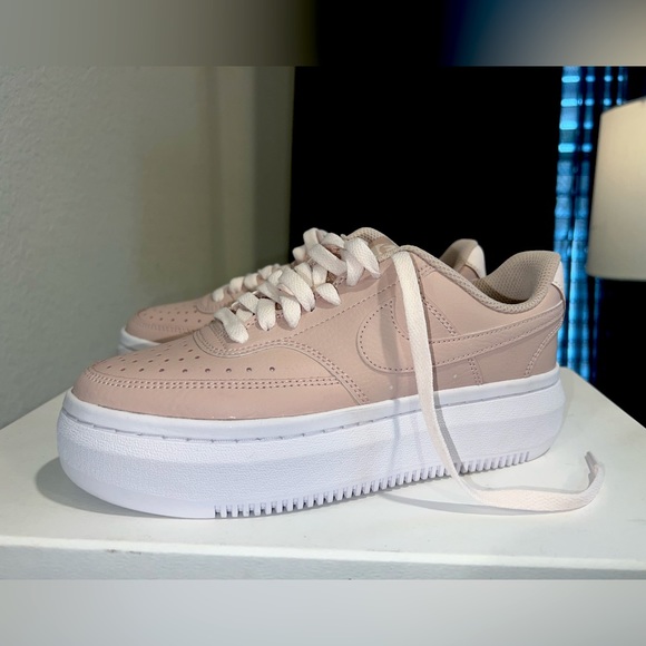 Nike | Shoes | Nike Platform Sneaker | Poshmark